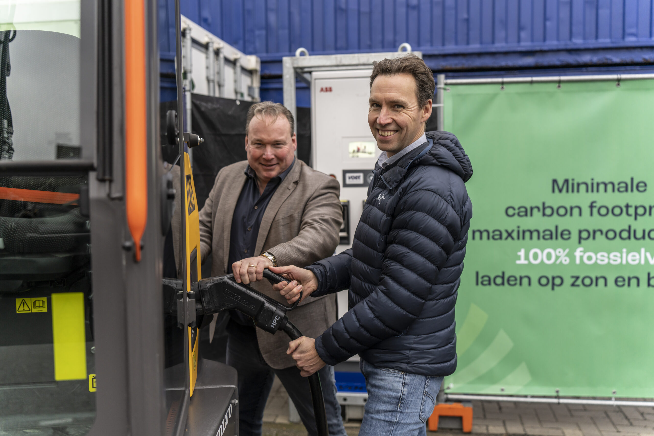 Green Caravan en A2 Truckparking openen eerste fossielvrije laadplein ...