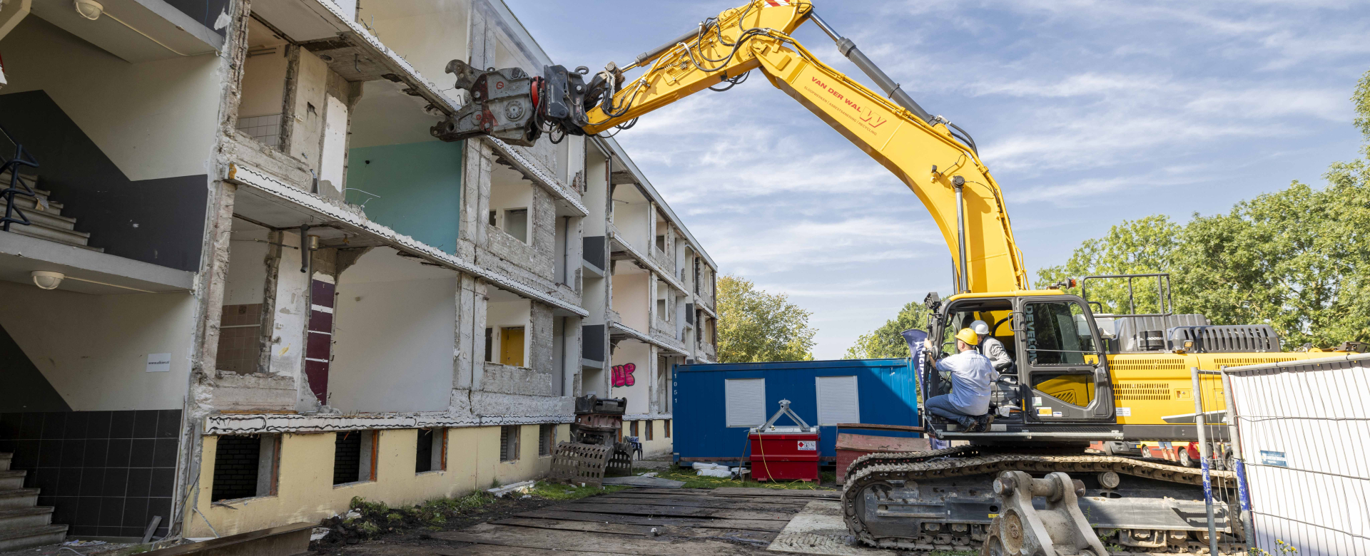 KWS en partners starten met circulaire sloop in Friesland - Duurzaam ...