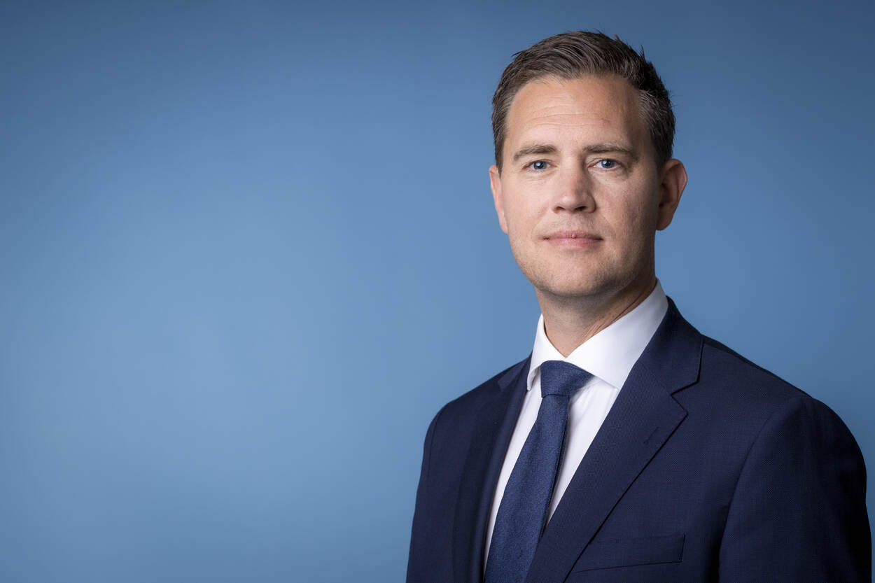 Minister Heinen (Financiën) informeert de Eerste en Tweede Kamer over ...